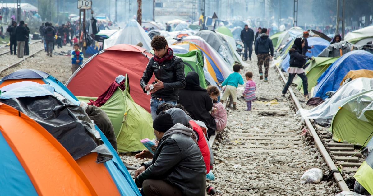UNHCR report: “LGBTI refugees are particularly vulnerable” | Heinrich ...